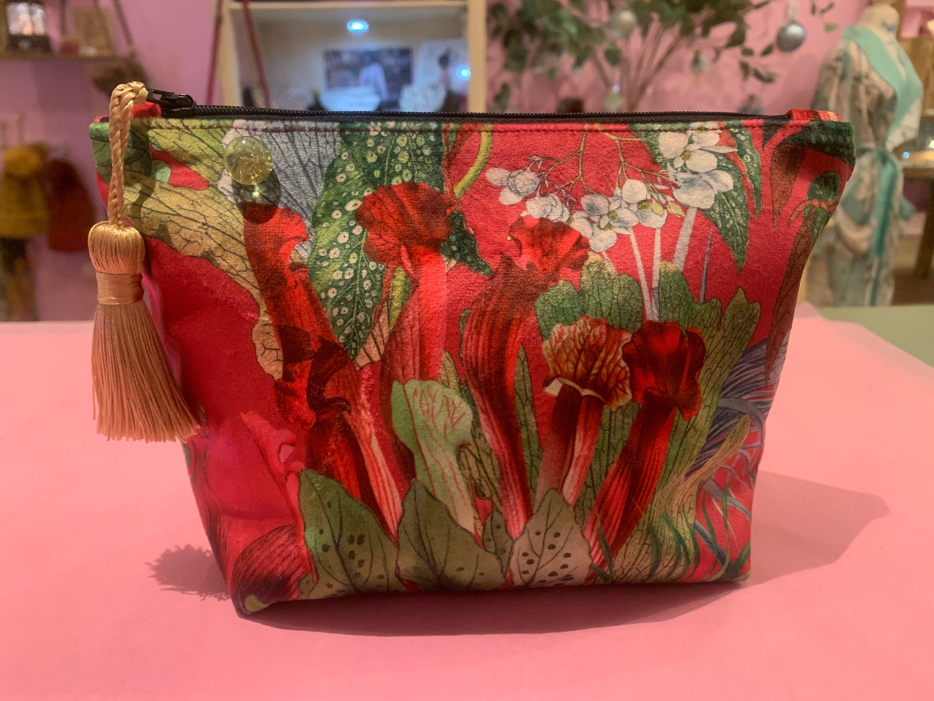 Beautiful Red Velvet Make up Bag Flower Leaves Makeup, Cosmetic, Vanity ...