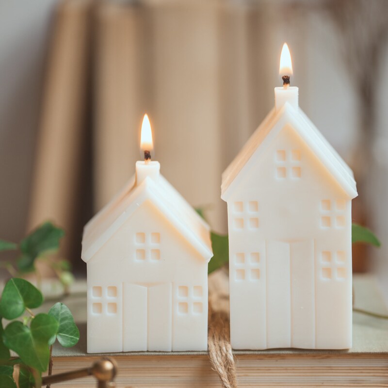 House Shaped Soy Candle - Etsy UK