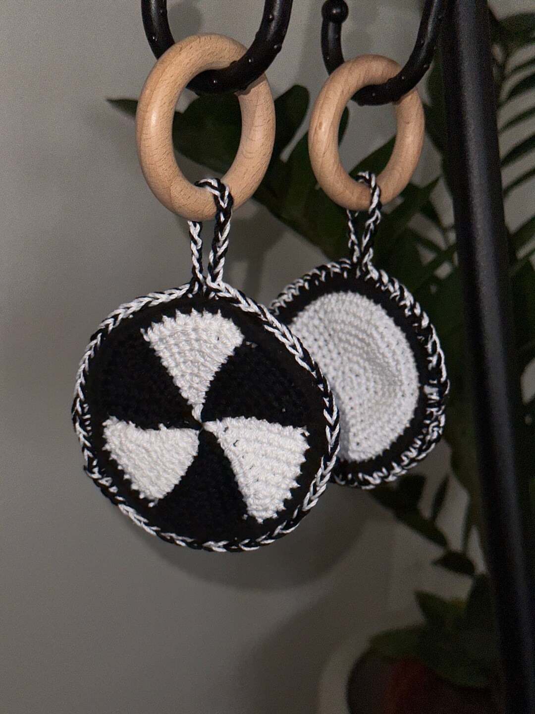 High Contrast Sensory Baby Toy Pinwheel Circle - Etsy