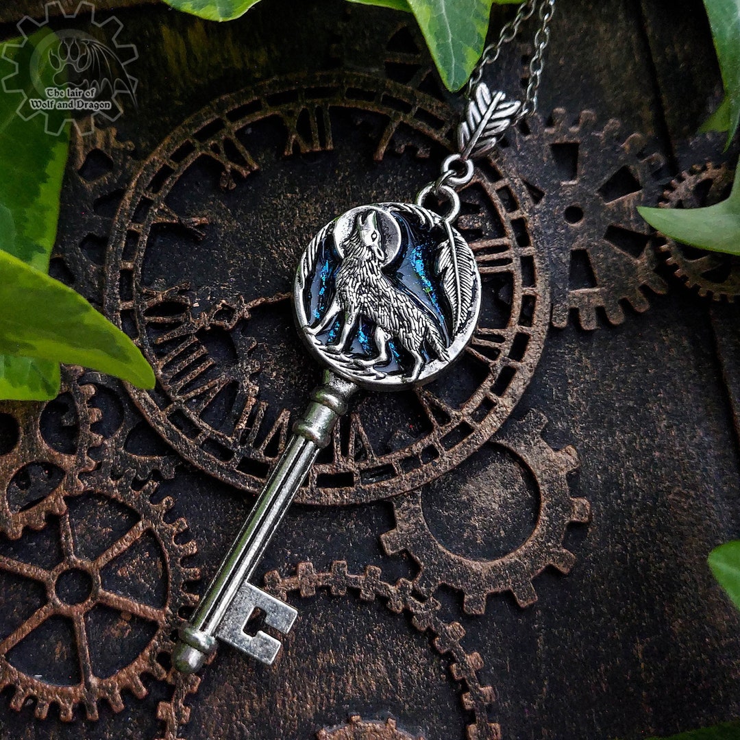 Wolf Key Necklace • Animal Forest Jewelry • Animal Jewelry • Wildlife ...