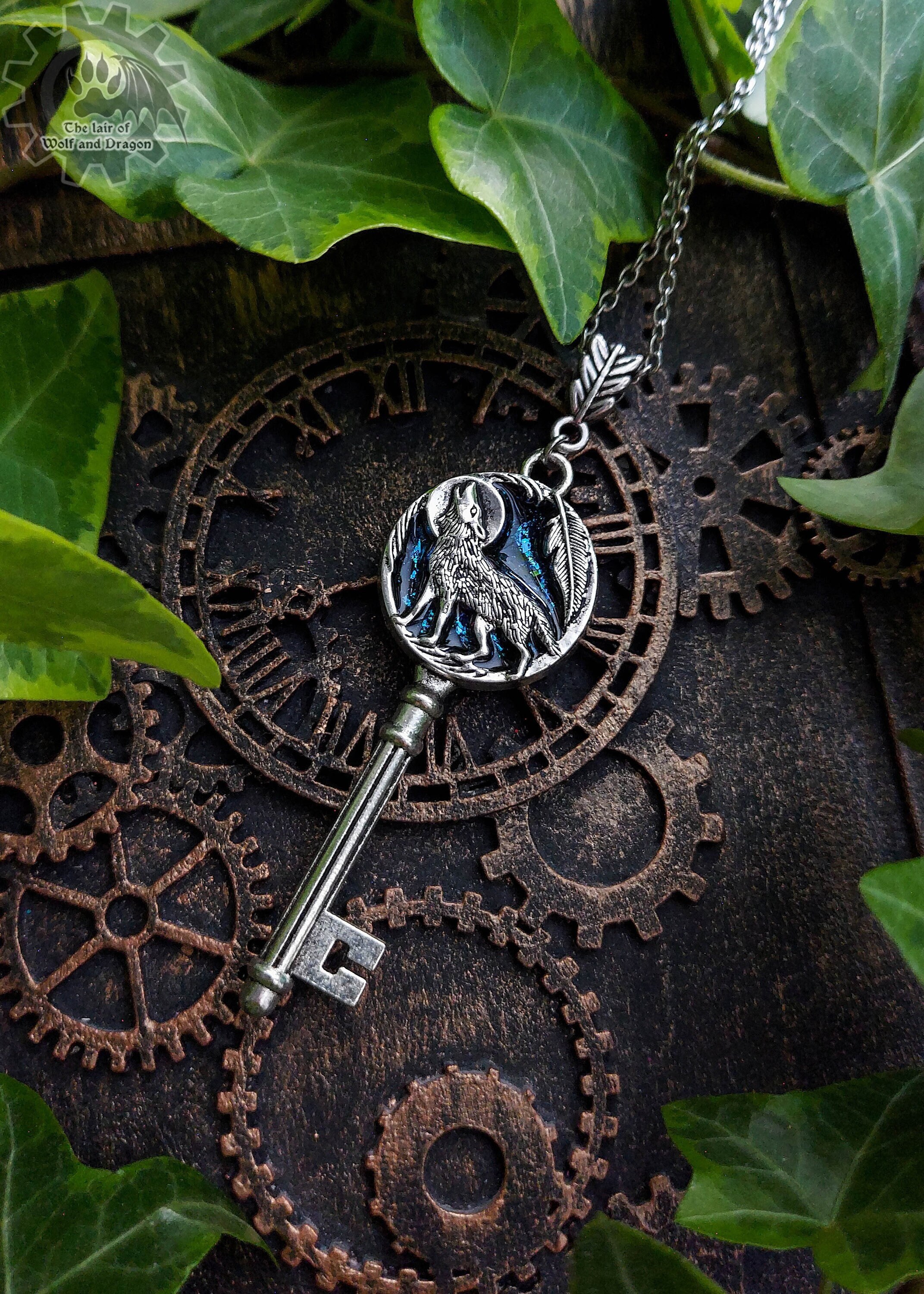 Wolf Key Necklace Animal Forest Jewelry Animal Jewelry Wildlife ...