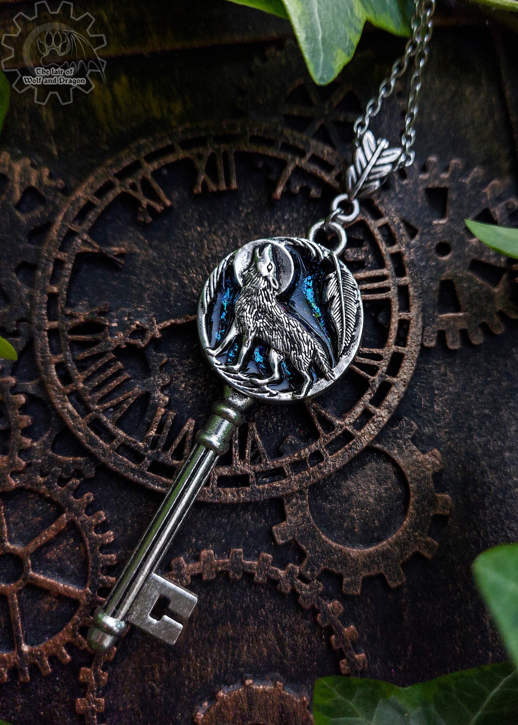 Wolf Key Necklace Animal Forest Jewelry Animal Jewelry Wildlife ...