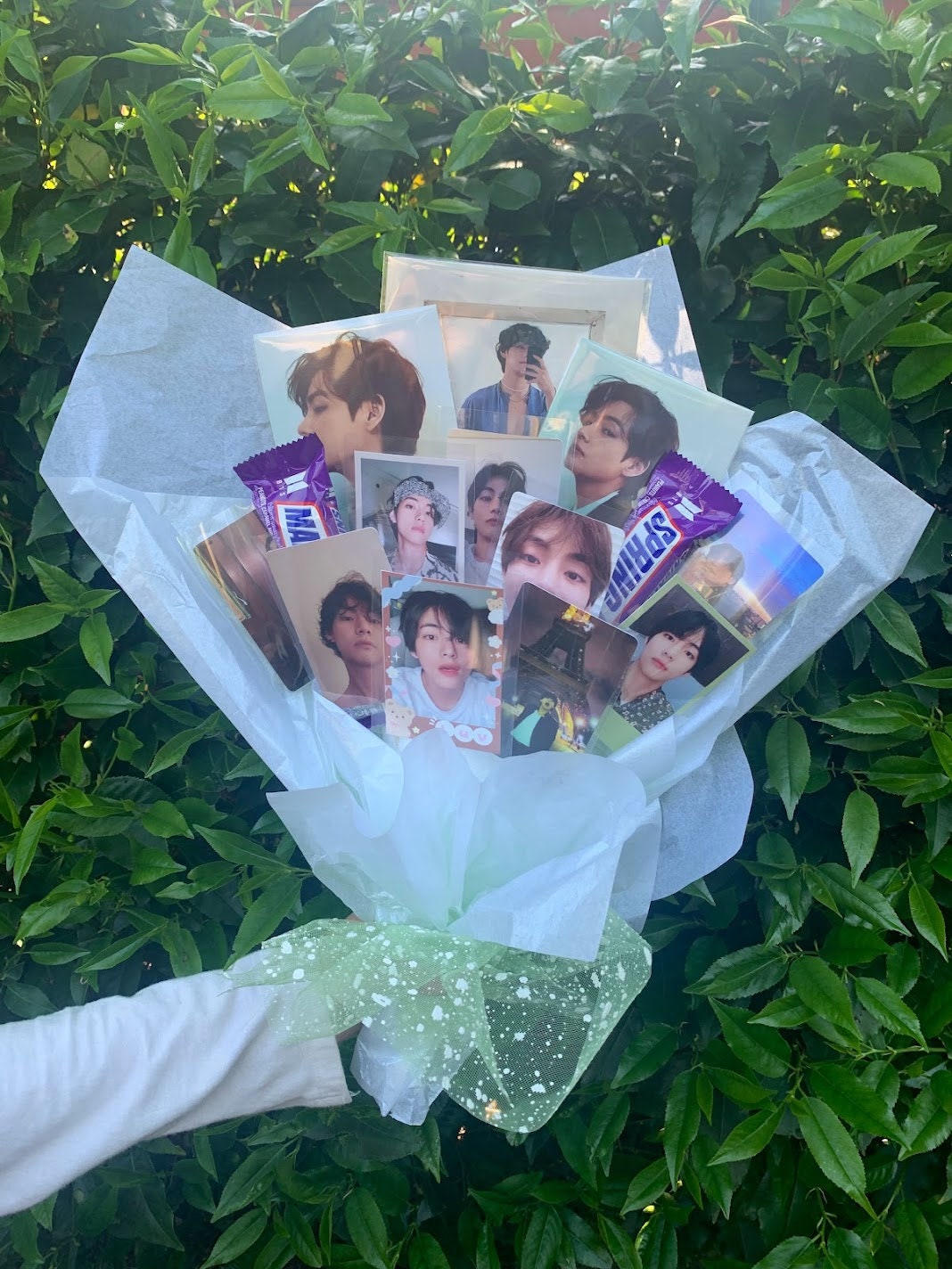 Photocard Bouquet-bts-v-taehyung - Etsy