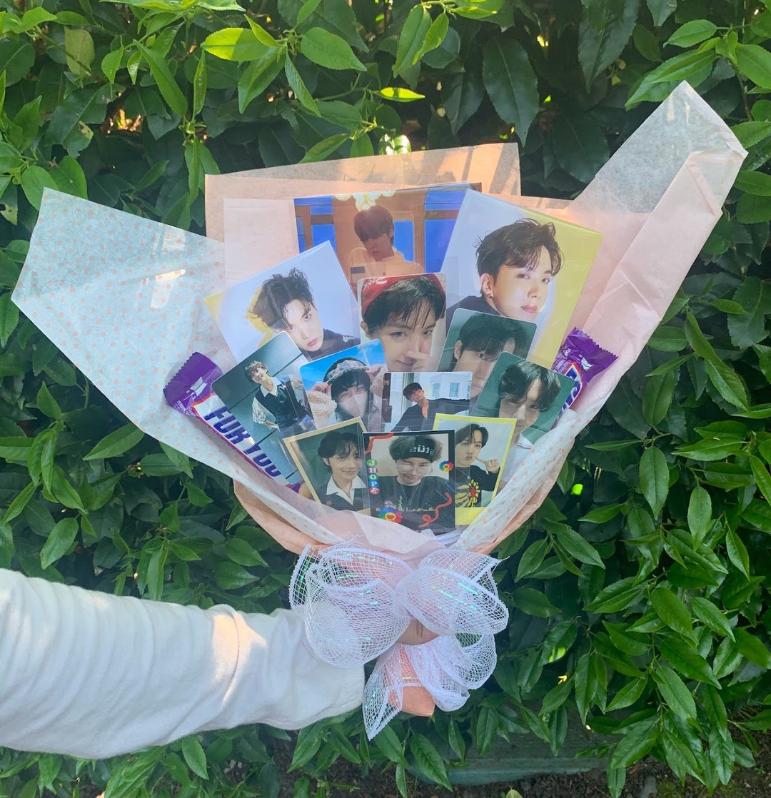 Photocard Bouquet-bts-jhope - Etsy