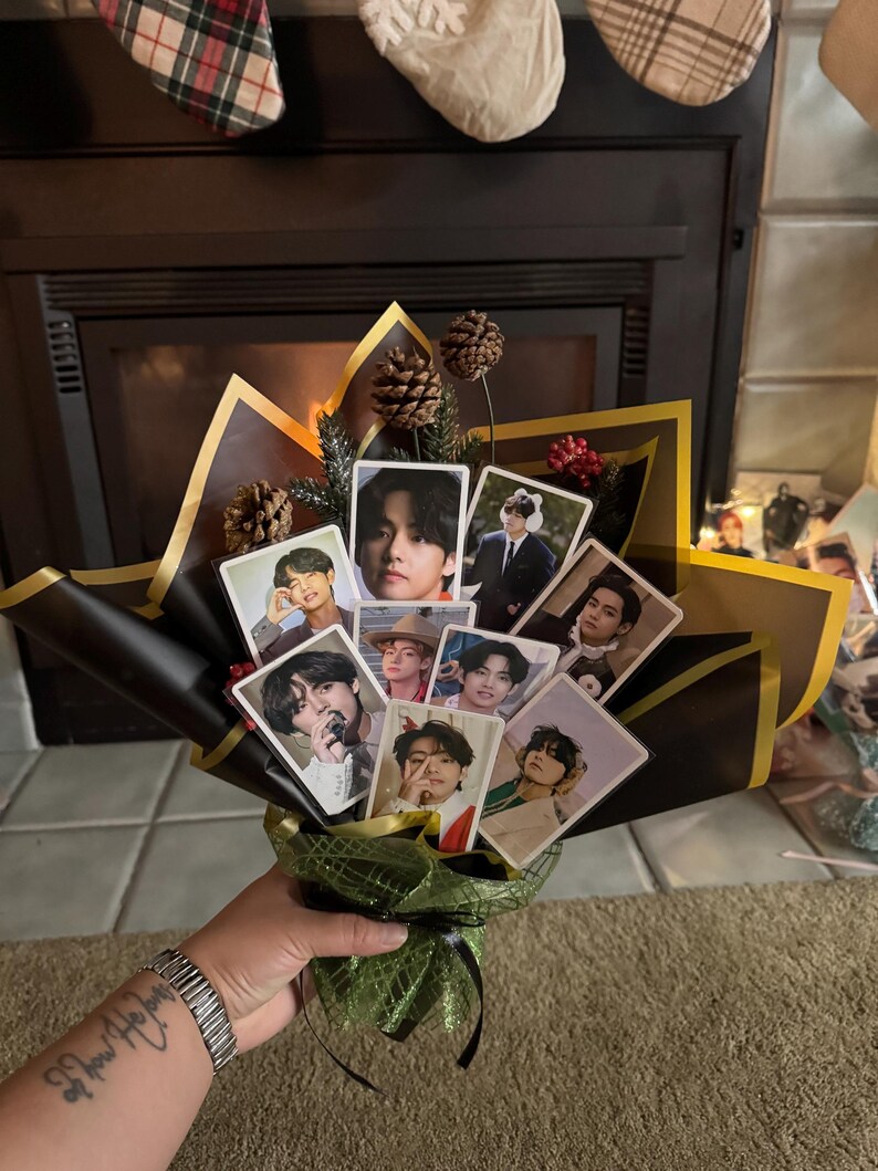 Photocard Bouquet-bts-v-taehyung - Etsy