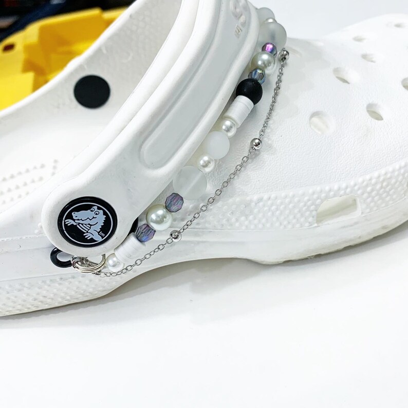 Haegeum Croc Chains - Etsy