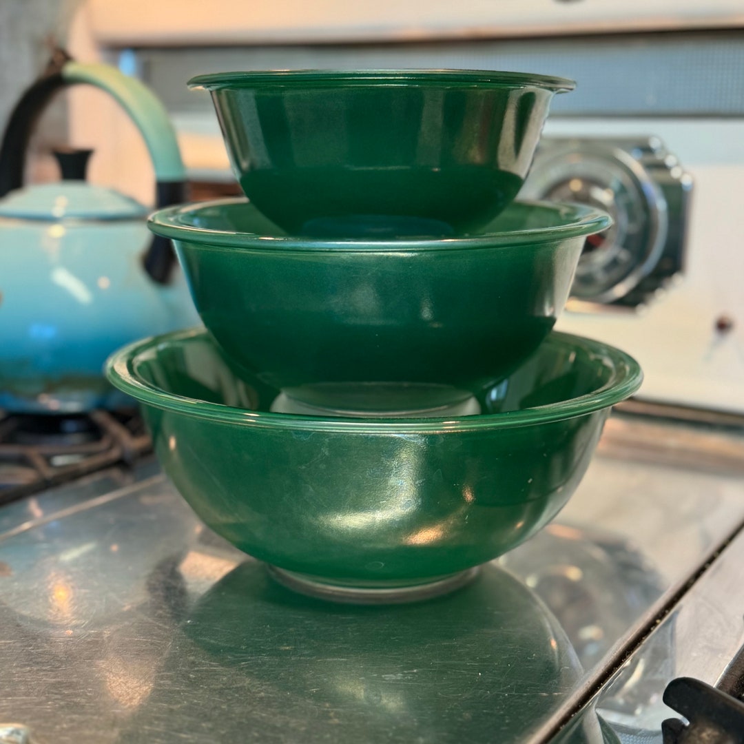 Nesting Pyrex Mixing Bowl Set of 3 Forest Green - 322 323 325 - 1L 1.5L ...