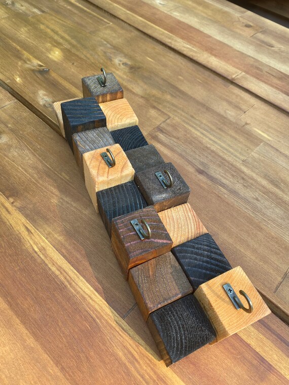 Modern Key Holder Minimalist Vertical by Dogwoodworking - Etsy