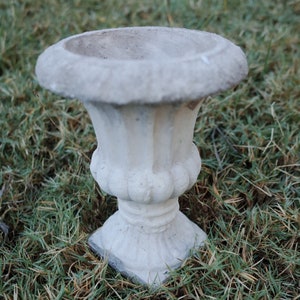 Small Concrete Roman Urn Planter: Garden Vase - Etsy