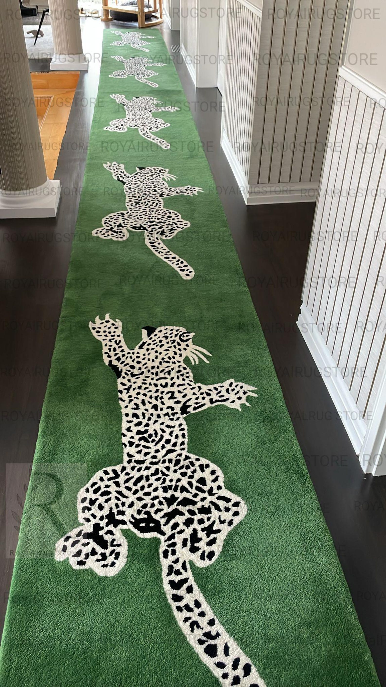 Hand Tufted Leopard Climbing Runner Rug 100% Woolen Area Rug Custom ...
