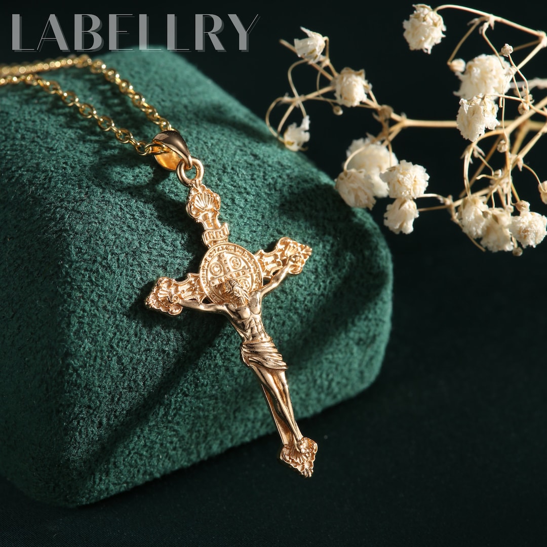 Sterling Silver Jesus Cross Necklace, Gold-plated Holy Jesus on Cross ...