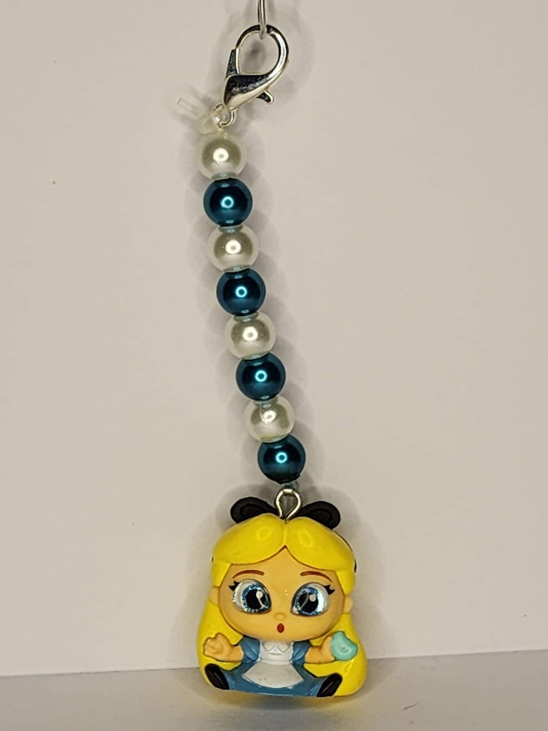 Alice in Wonderland Keychains - Etsy