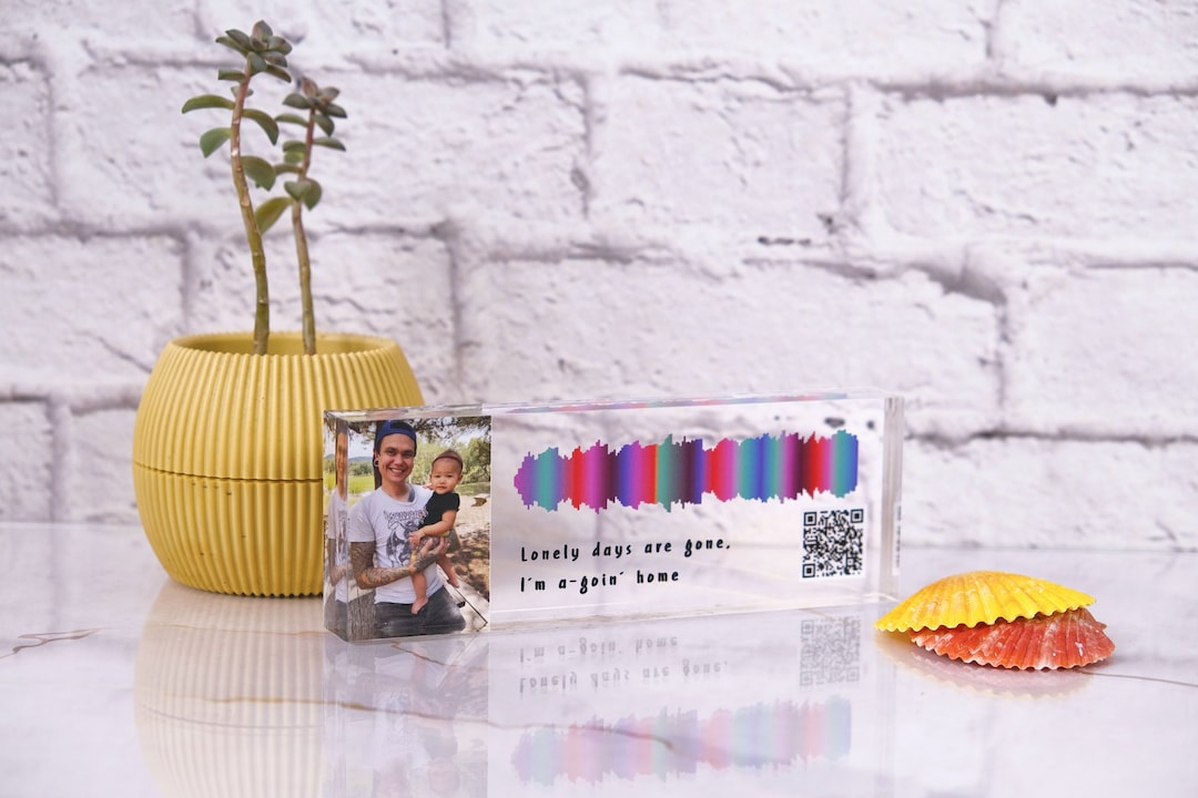 Soundwave Art QR Code | Song Plaque CUSTOM | Sound Wave With QR Code ...