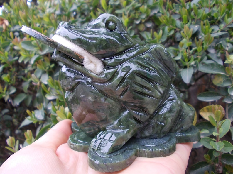 Funnt Crystal Natural Green Jade Money Toad Statue Feng Shui Fortune Coin ,handmade Raw Stone ...