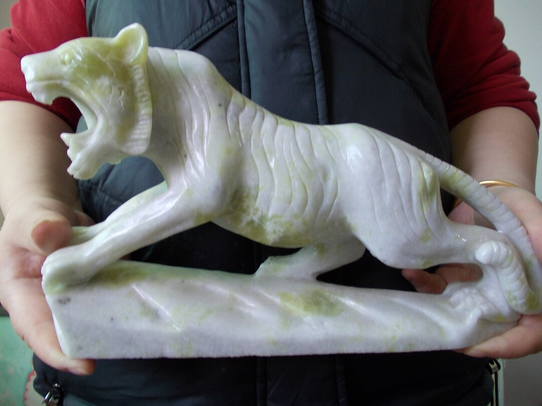 3.5kg Funny Jade Crystal Healing Jade Tiger Carving Carved, Crystal ...