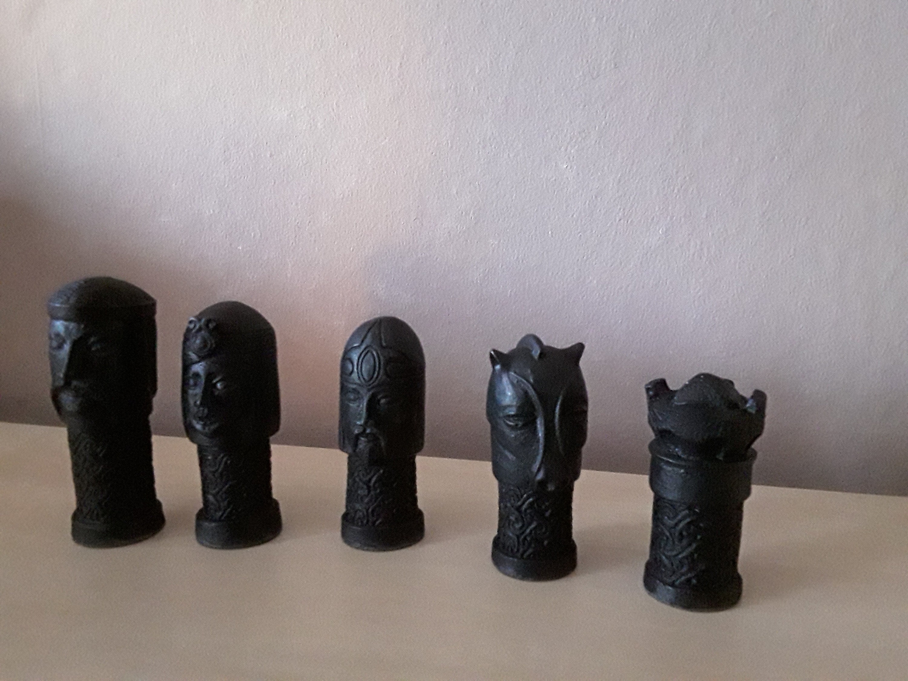 Small Celtic Heads Chess Moulds - Etsy