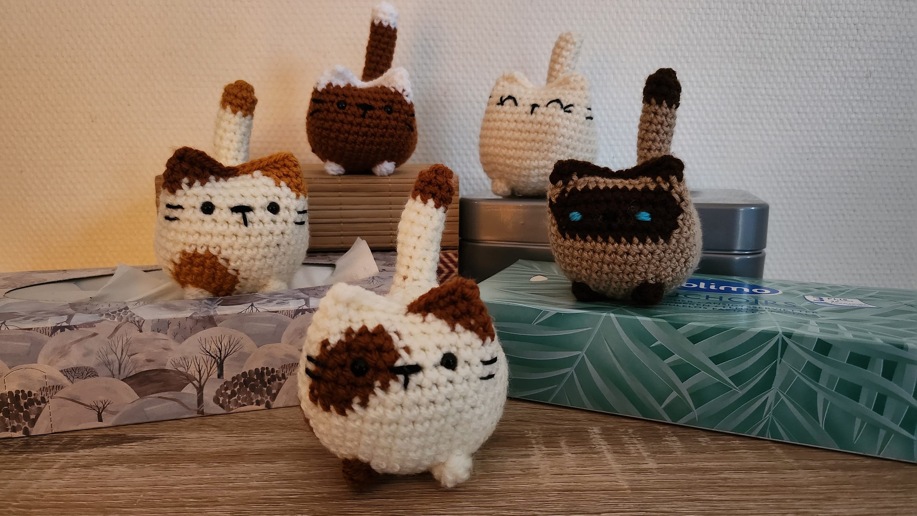 Patron Amigurumi Pour Peluche En Crochet Petits Chats Trop Mignons Sans ...
