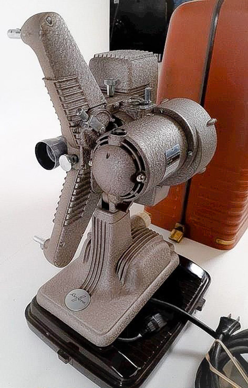 REVERE 8MM Projector With New LAMP (bulb), Reel, Case - SERVICED - Etsy