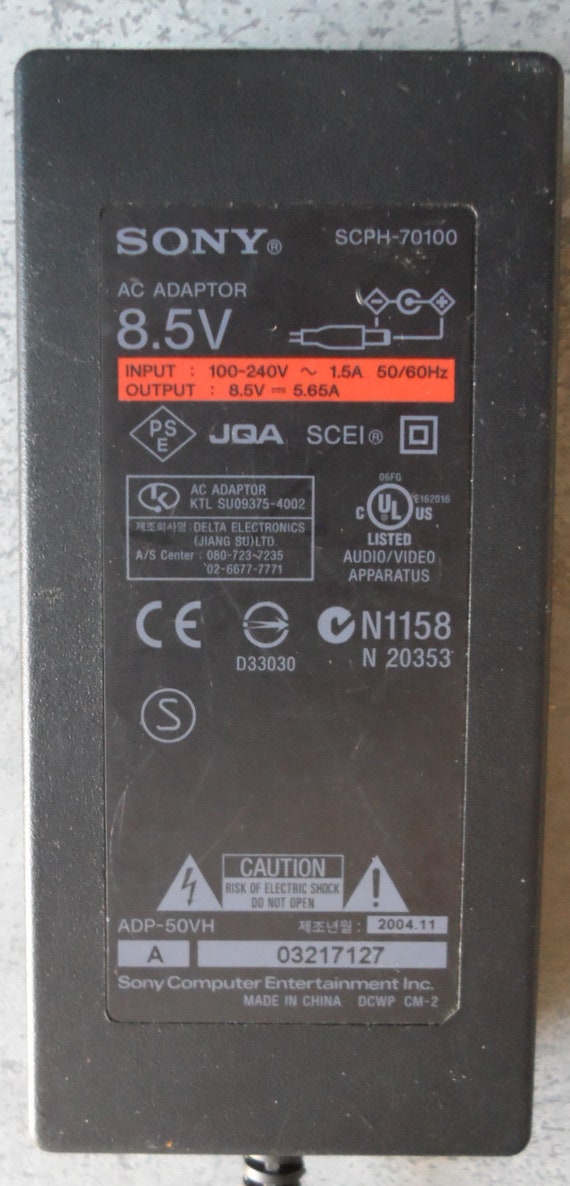 Genuine Sony SCPH 70100 AC Adapter Power Supply 8.5V 5.65A W Cord OEM
