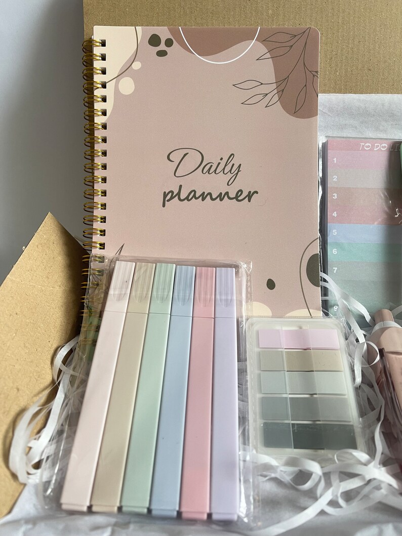 Daily Planner Stationery Box Gift Set Cute Stationery Office Gift ...