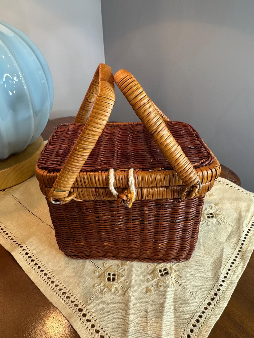 Vintage Wicker Rattan Miniature Picnic Basket, Lunch Box With Lid, Gift ...