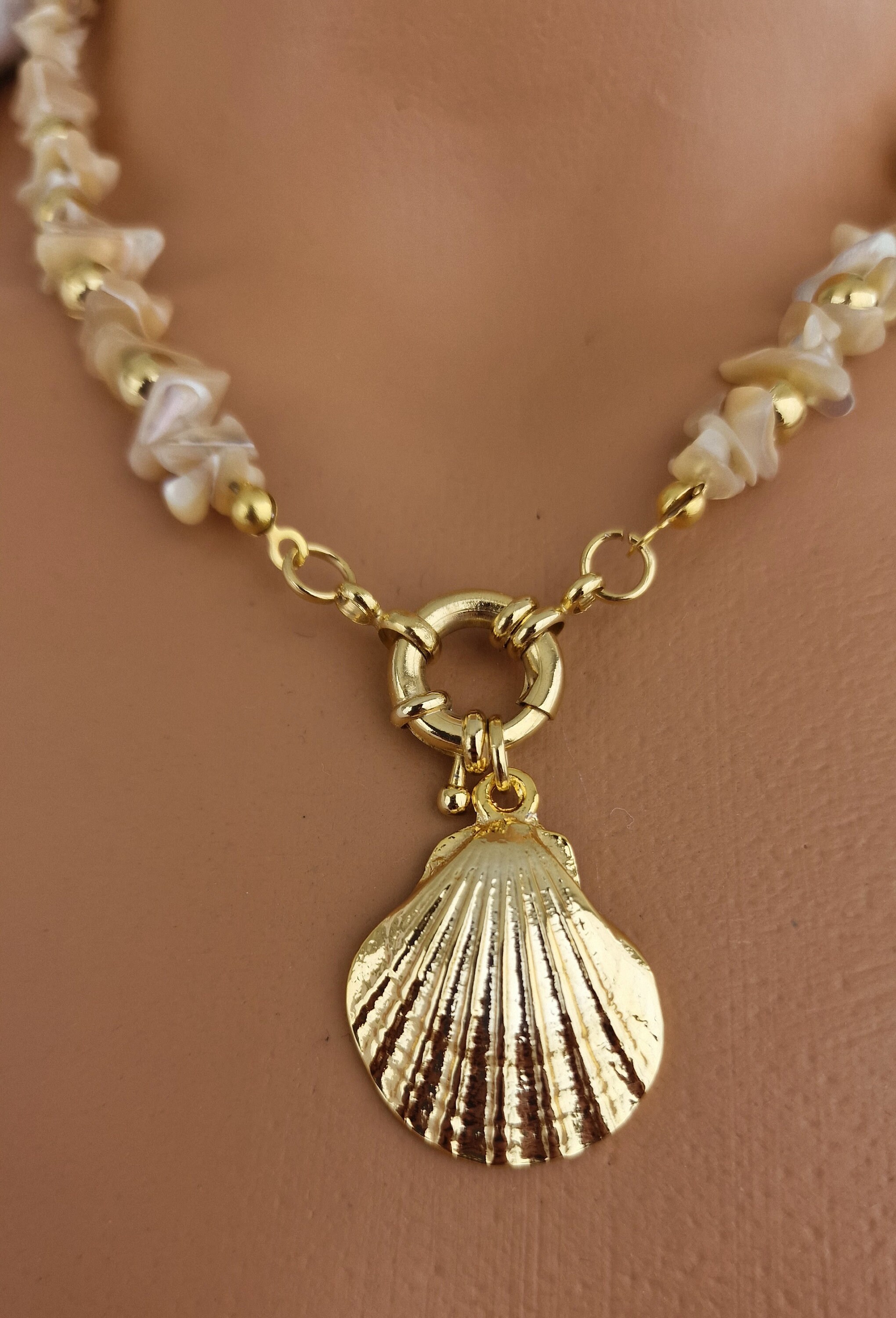 Minimalist Mother of Pearl Shell Necklace, Mussel Pendant, Boho Jewelry ...