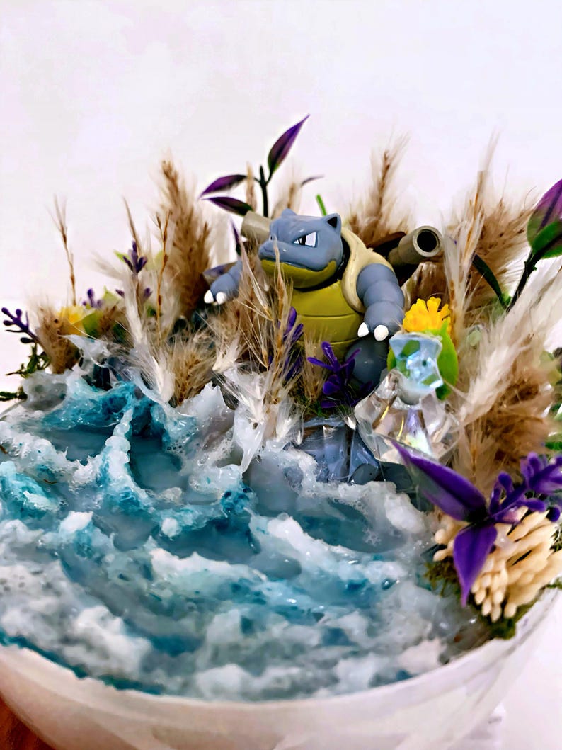 Blastoise Pokémon Beach Terrarium , Light up Poke Ball , Birthday Gift ...