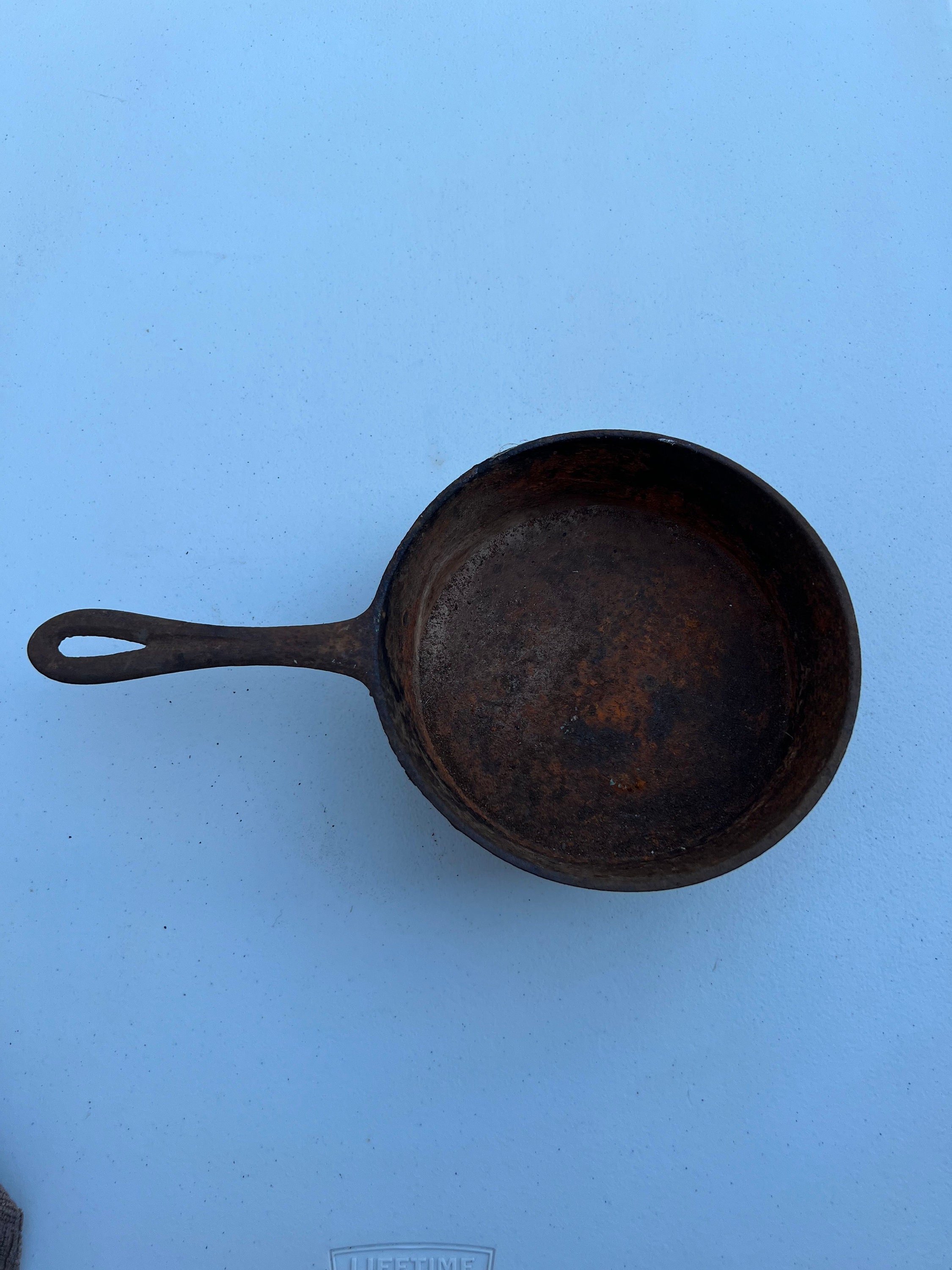 8" Cast Iron Spider Skillet - Etsy