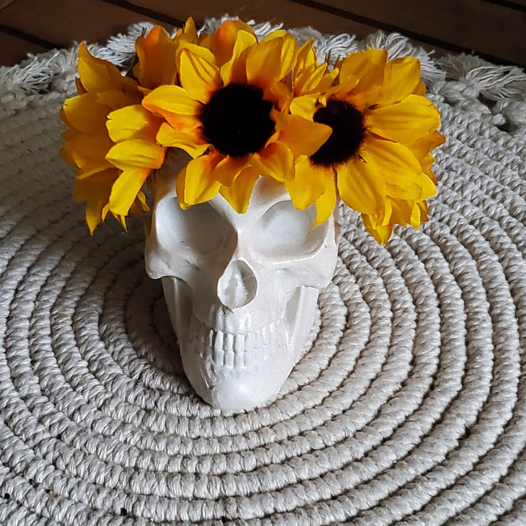 Boho Skull Table Decor - Etsy