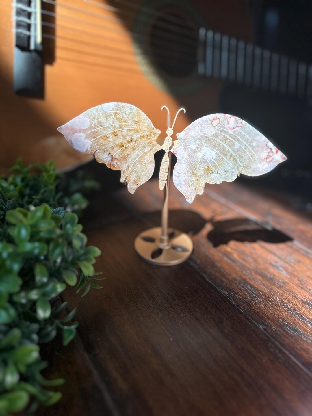 Golden Pink Flower Agate Butterfly Wings – A Delicate Symbol of Growth ...