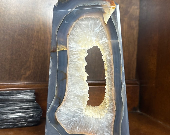 Bold 3 Lb Brazilian Agate Geode Tower With Masculine Energy & Golden ...
