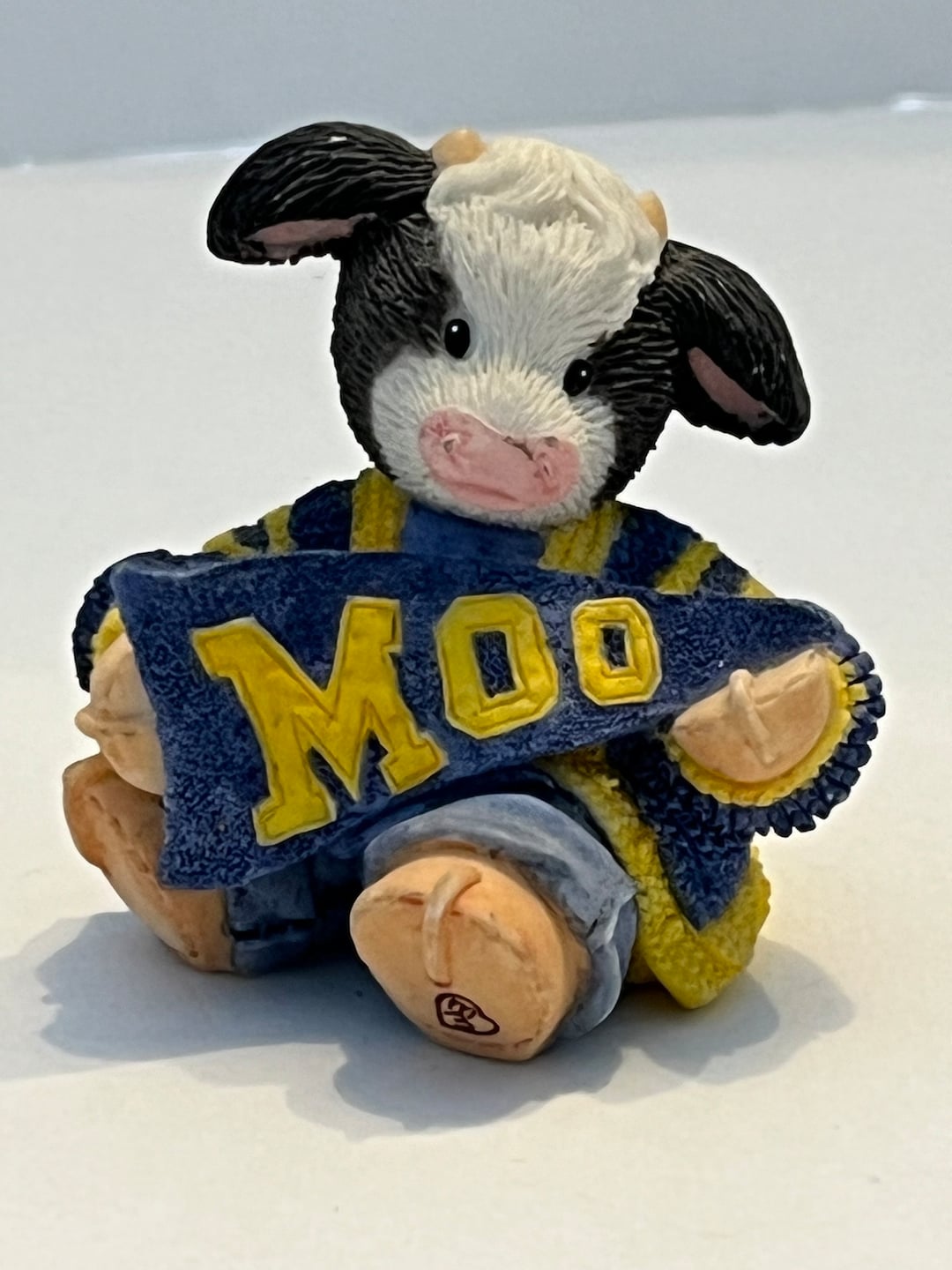 Mary's Moo Moos Cow/bull Holding School Pennant Figurine 298026 - Etsy