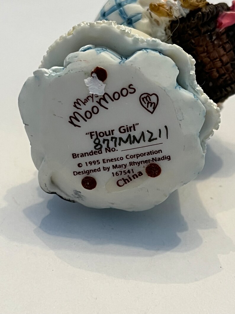 Mary's Moo Moos - Flour Girl 167541 - Etsy