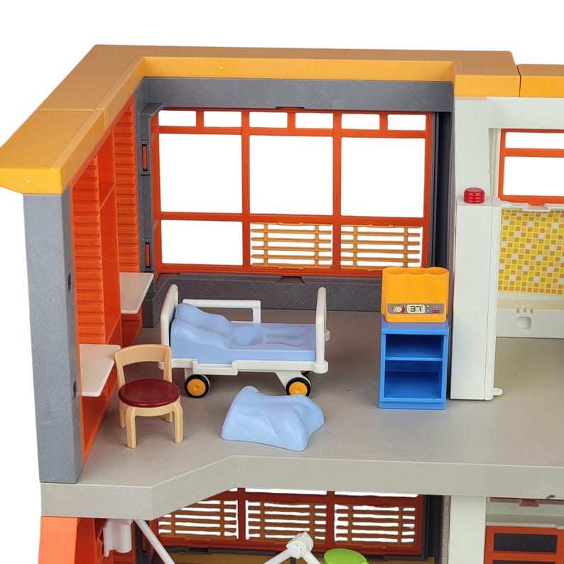 Playmobil City Life Children's Hospital 6657 - READ*** - Etsy