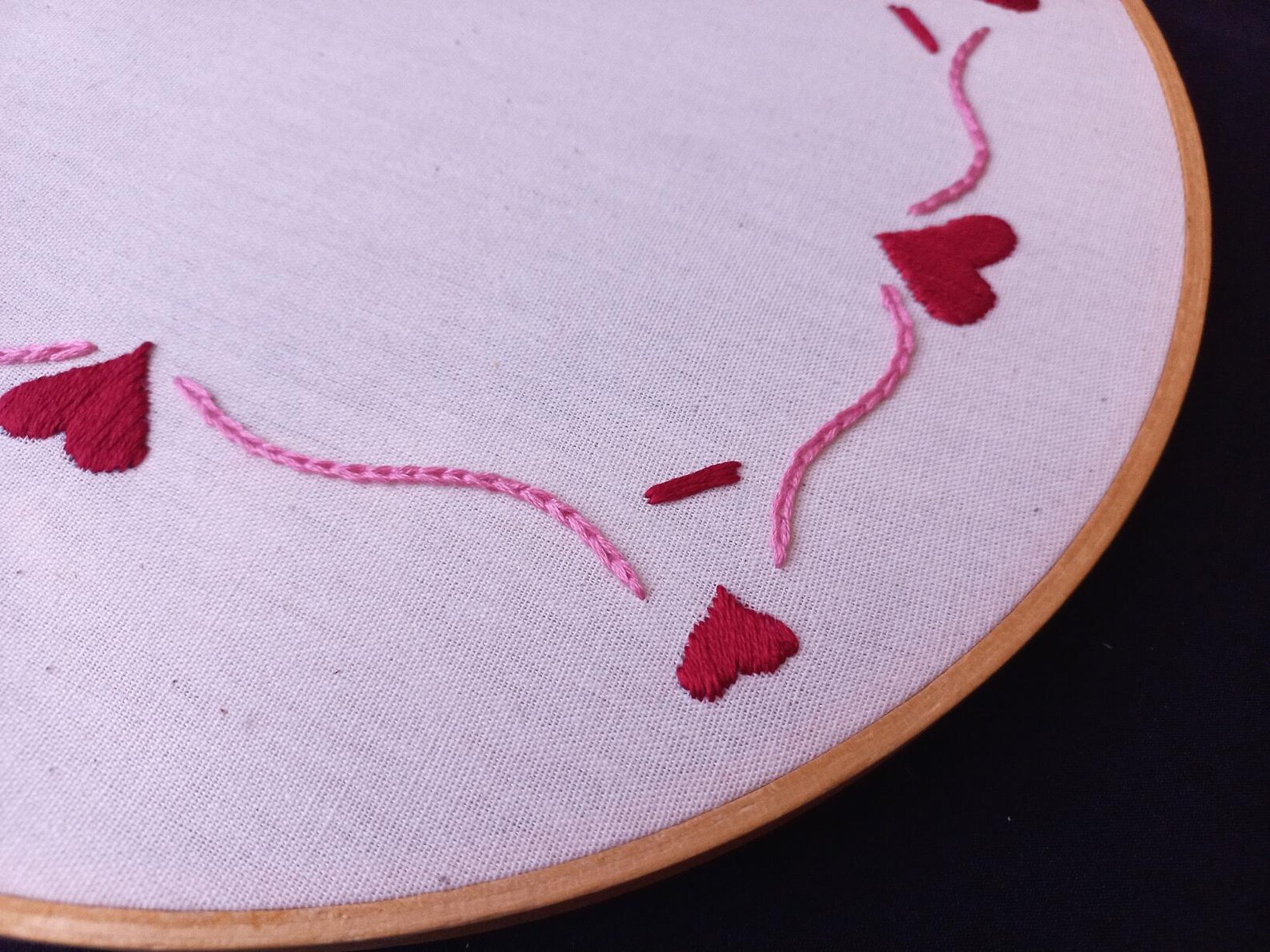 Hand Embroidered Photo Frame PDF Pattern: Love Lives Here - Video ...
