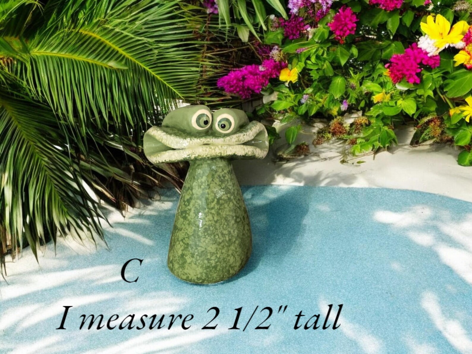 Silly Frog Handmade Statue - Clay Sculpted Funny Frog Ornaments - Funny ...