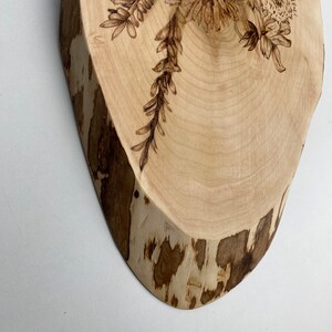 Wall Art: Wildflowers on Maple With Live Edge Woodburned pyrography - Etsy