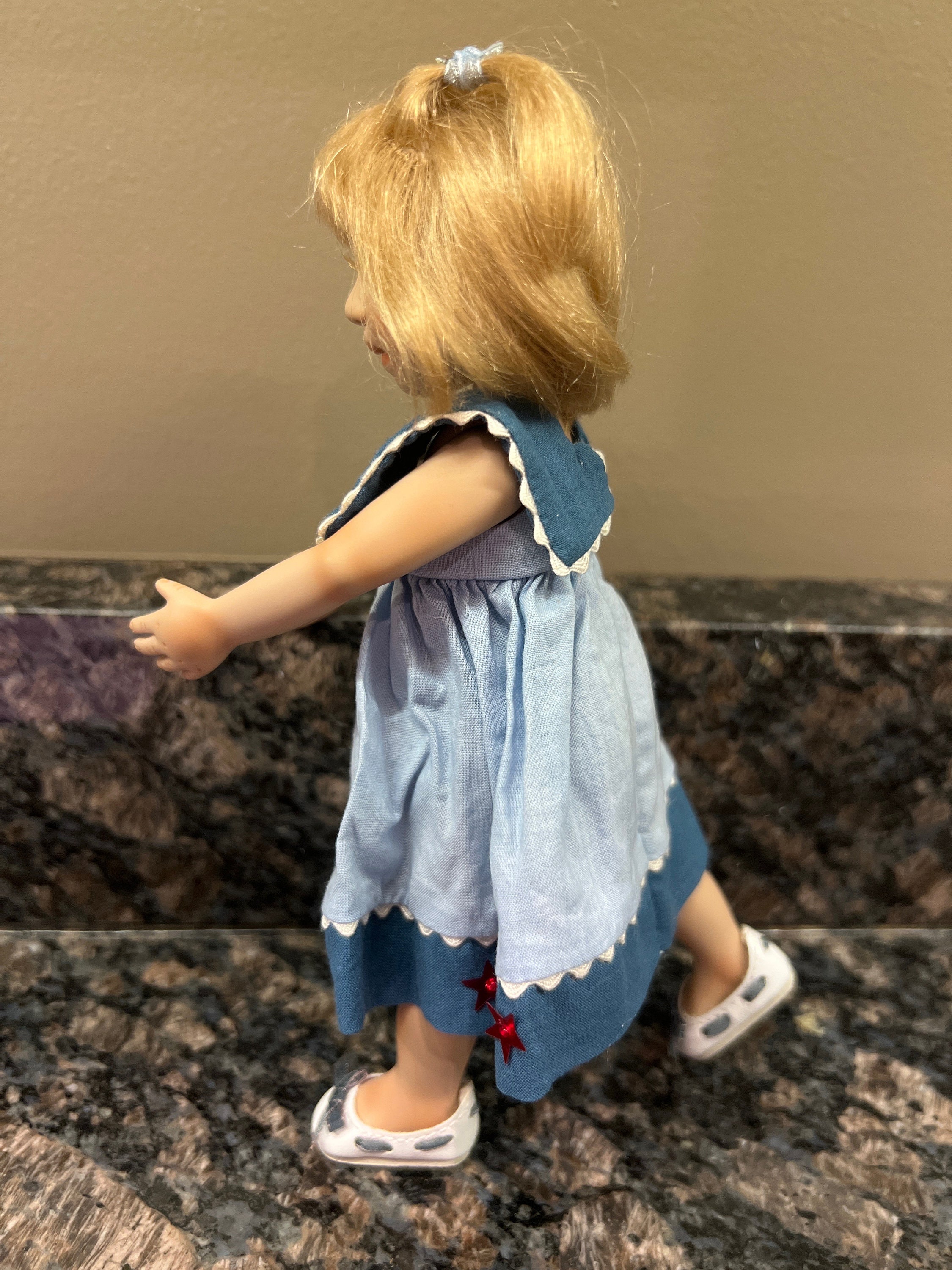 Berdine Creedy Designs: New World Dien - Etsy