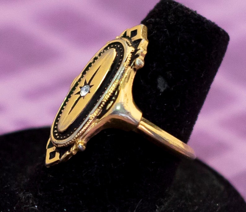 Vintage Victorian Oval Dragon Eye Rhinestone Ring Size 6 by - Etsy