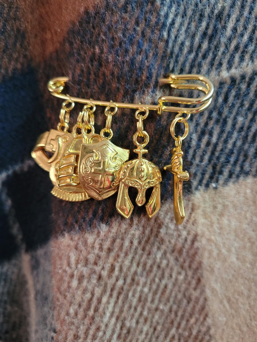 Armor of God - Gold| Brouch Lapel Pin | Groomsmen Wedding Gift | Bag ...