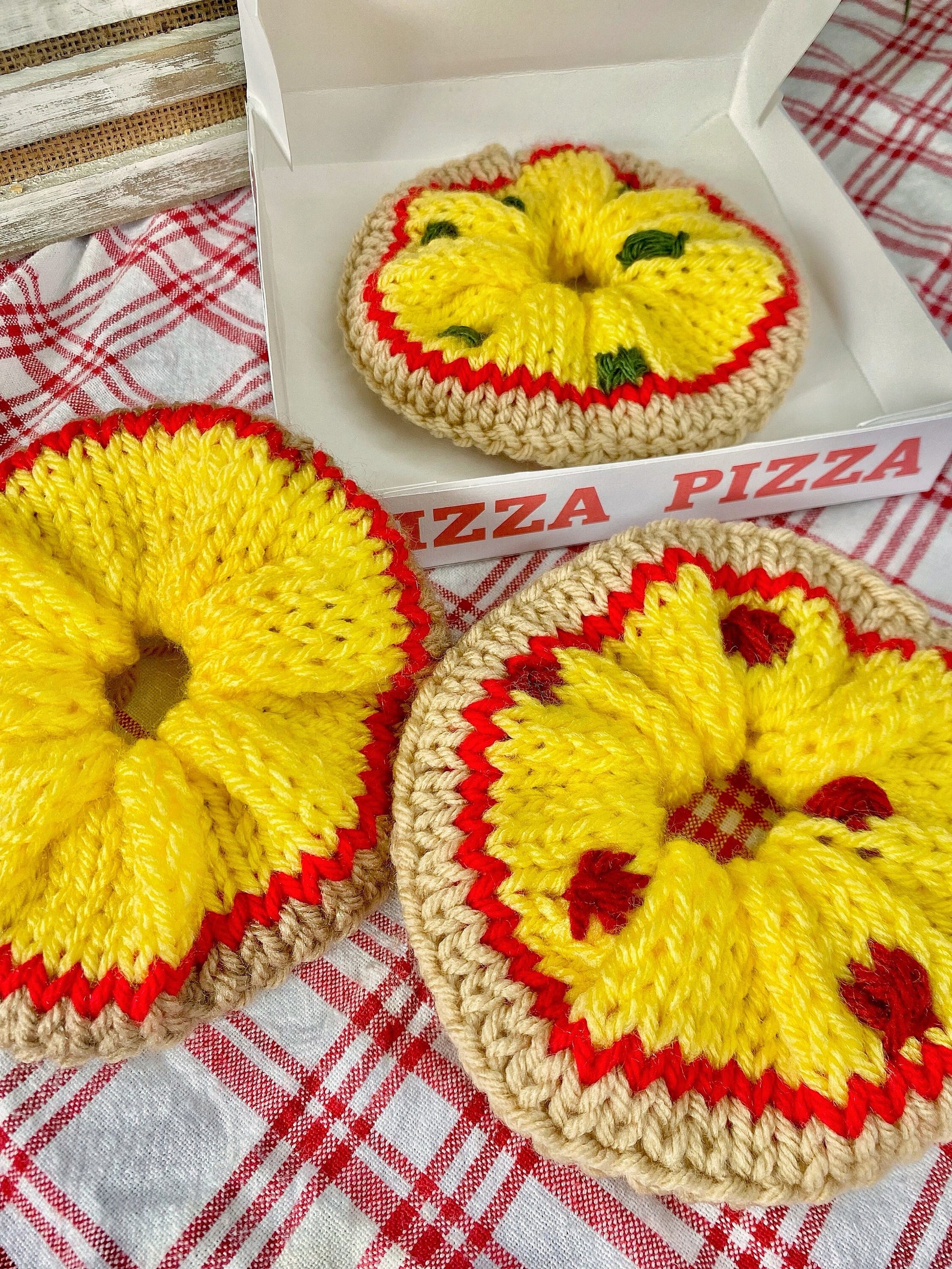 Pizza Hair Scrunchie | Novelty Hair Accessories | Food-themed Party ...