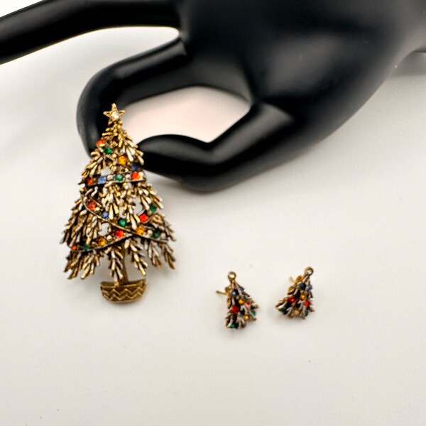 Christmas Tree Pin - Etsy