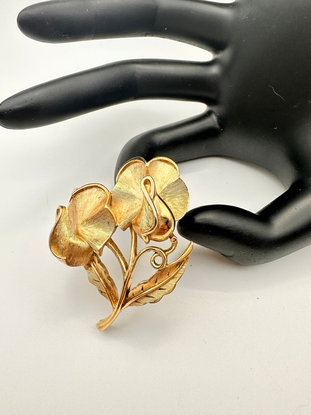 Vintage 1960's Crown Trifari Pansy Flower Brooch - Etsy
