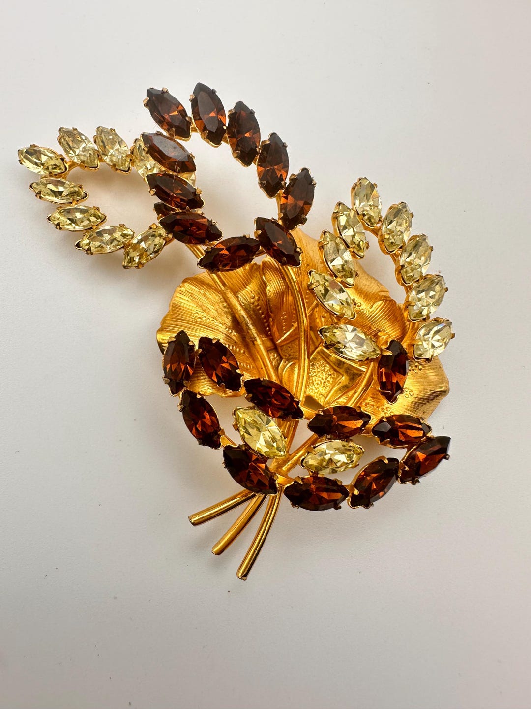 Vintage Bond Boyd Rhinestone Brooch – Gold Tone Floral Spray With ...
