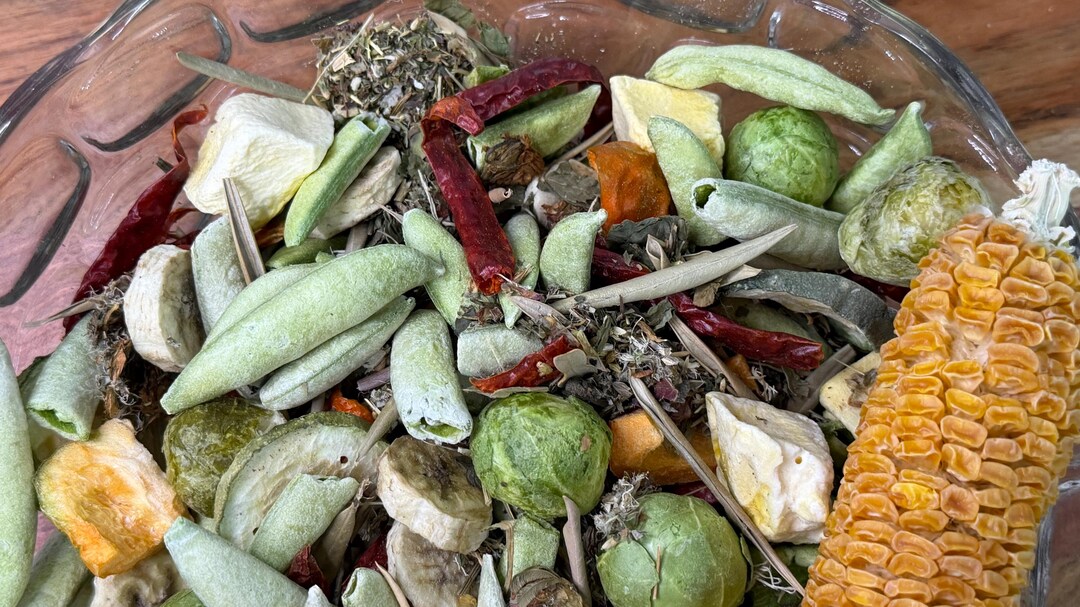 Spring Fruit & Veggie Chop - Etsy
