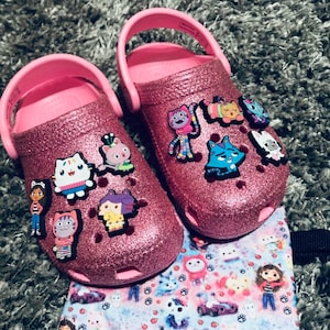 Gabby’s Dollhouse Shoe Charm Set - Etsy