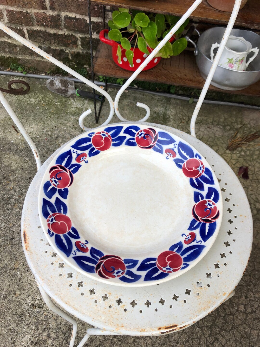 Large Round Sarreguemines Pomme Grove Dish - Etsy