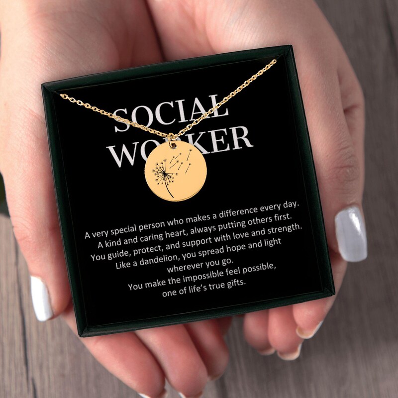 Social Worker Gift - 60+ Gift Ideas for 2025
