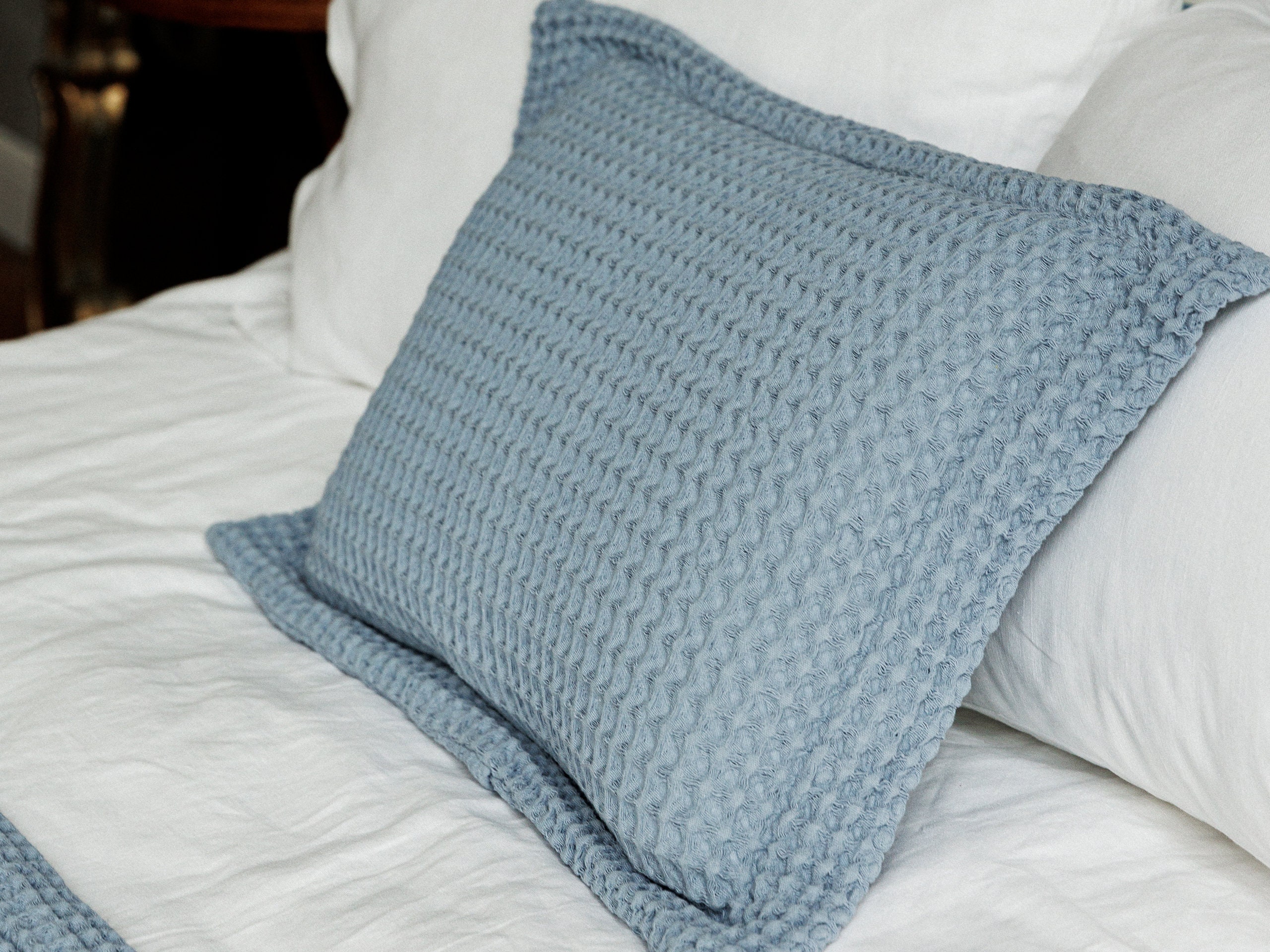 WAFFLE Blanket. Hotel Waffle Throw Blanket, Blanket for Bedroom. Bed ...