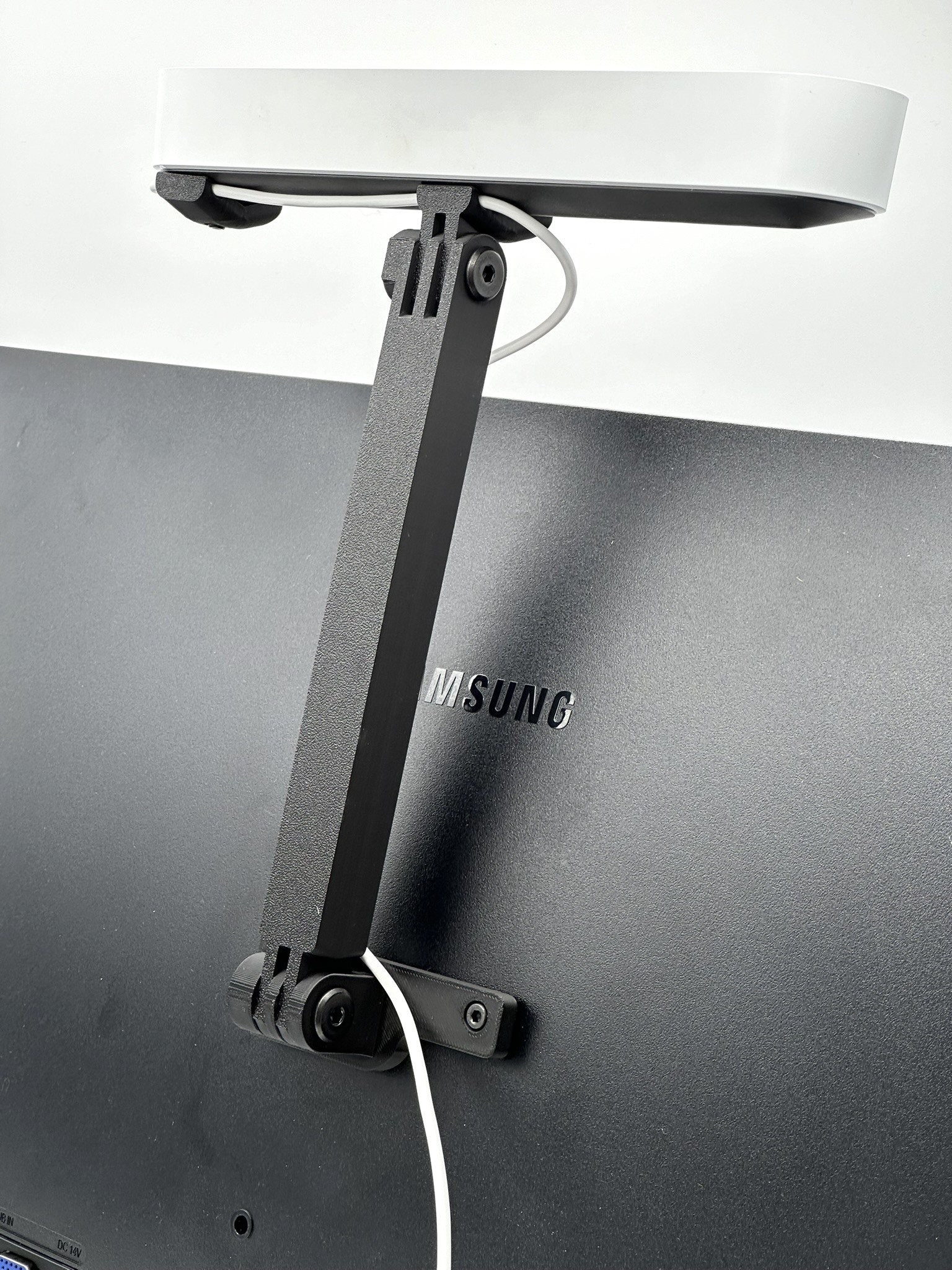 HUE Play Bar TV Mount - VESA Monitor Mount Hue Play Light Bar, Attach ...